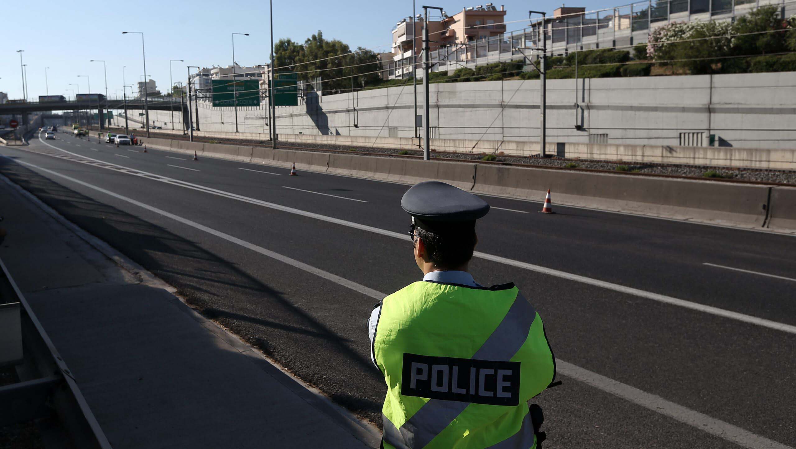 Η Τροχαία απέτρεψε αυτοσχέδιους αγώνες στα Μέγαρα