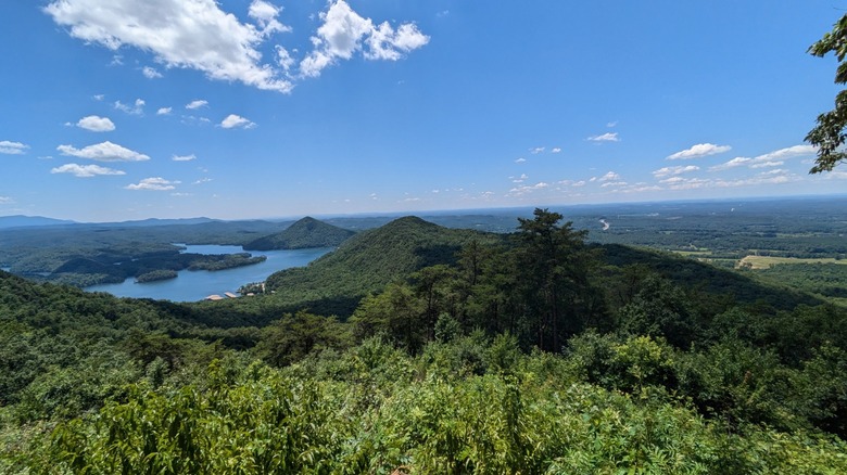 Hidden In The Appalachians Is Tennessee's Highest Lake To Swim, Kayak ...