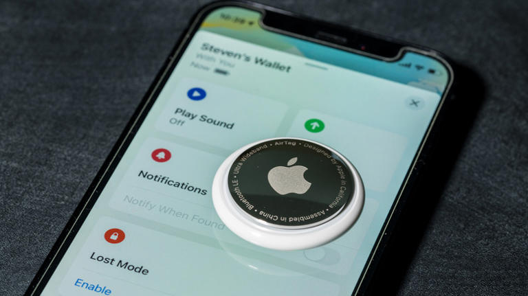 Here's What You Should Know About The TSA's AirTag Rules Before ...