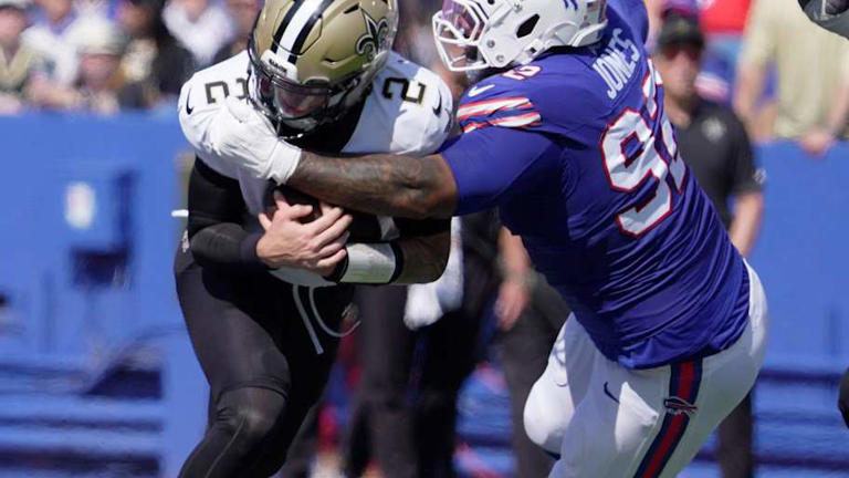 Bills lose star defender to injury during Week 8 matchup vs Panthers