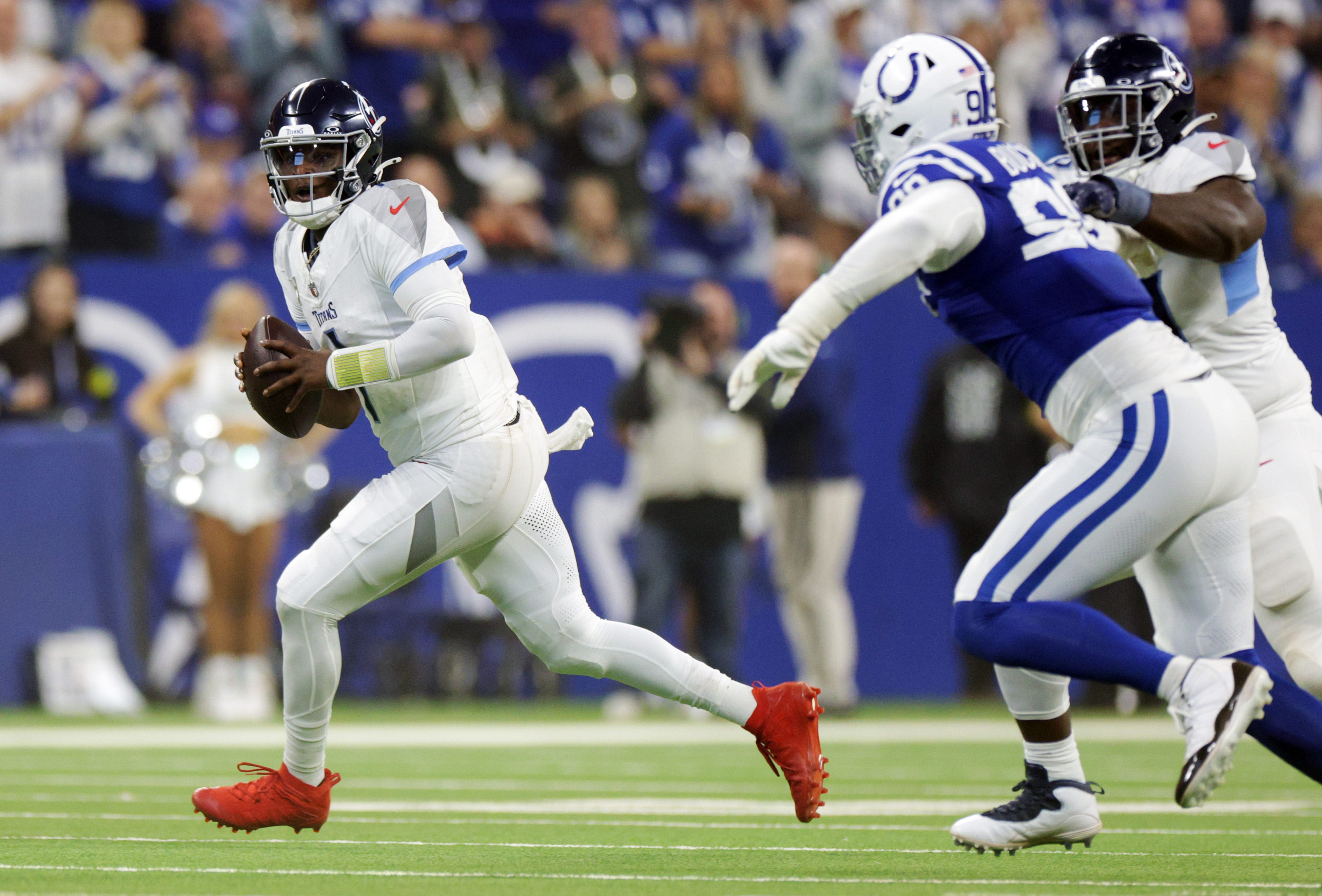 Titans vs Colts live updates, NFL Week 8 game score, highlights