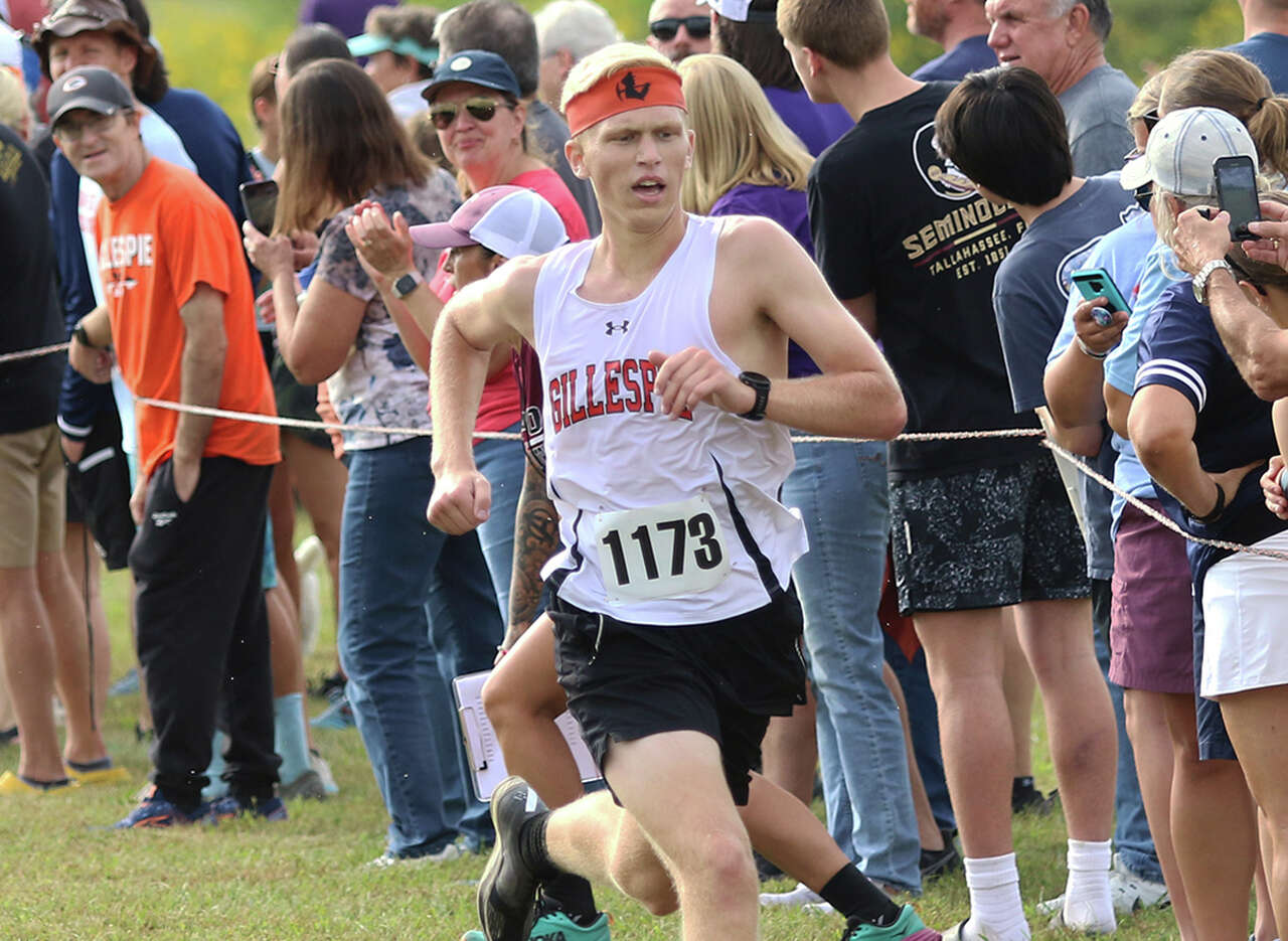 Oberkfell leads Gillespie cross country to first regional title in 25 years