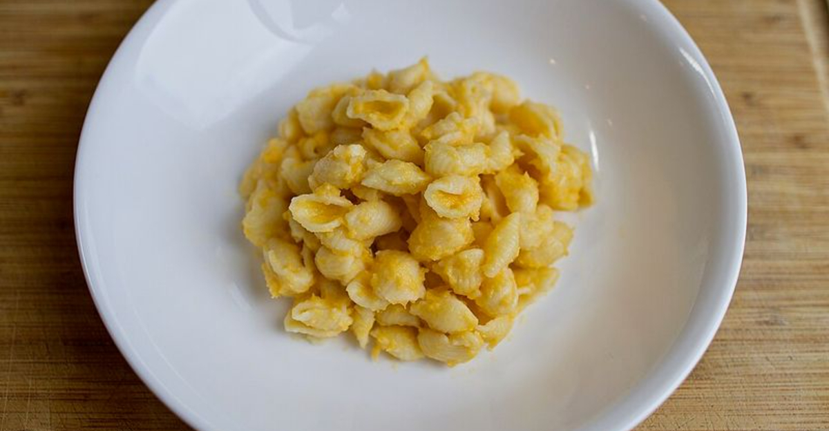 Skip The Box And Try These Gooey Mac And Cheese Recipes Instead