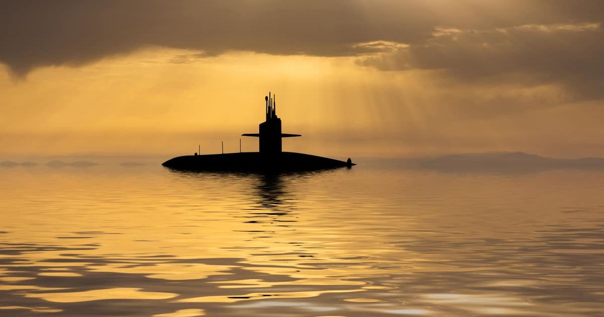 Why Russia wants to raise sunken Soviet nuclear submarines from Arctic ...