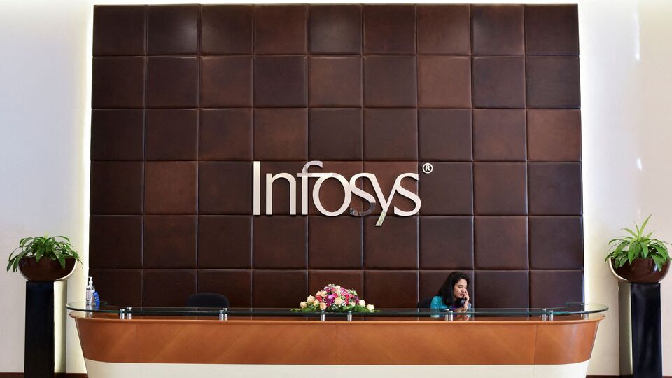 Infosys share price drops 2% on record date for ₹23 dividend