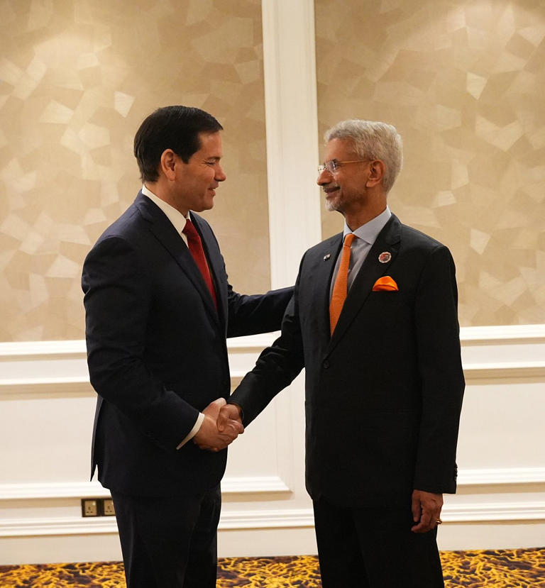 Jaishankar, Rubio discuss India-US ties, global issues on ASEAN sidelines