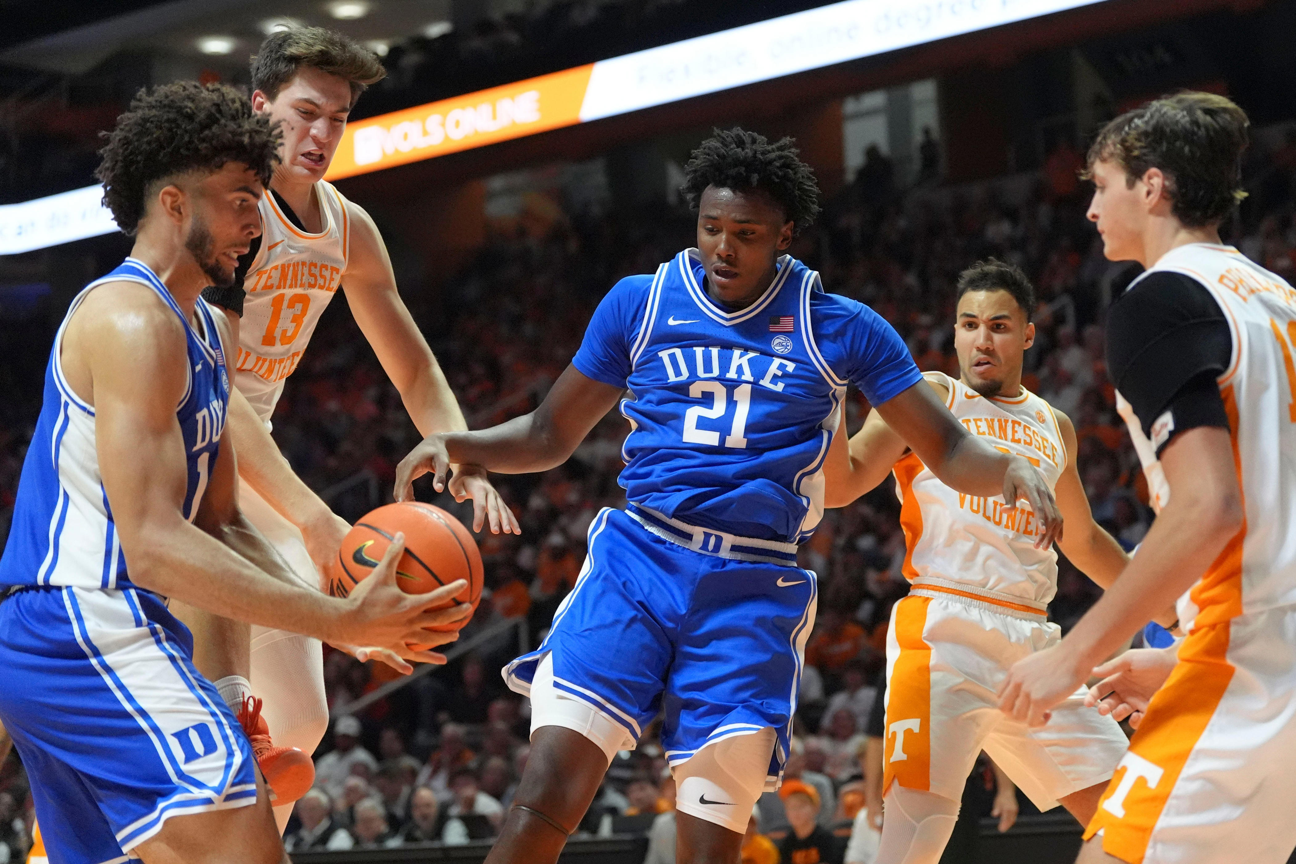 Cameron Boozer continues to shine for Duke basketball, five ...