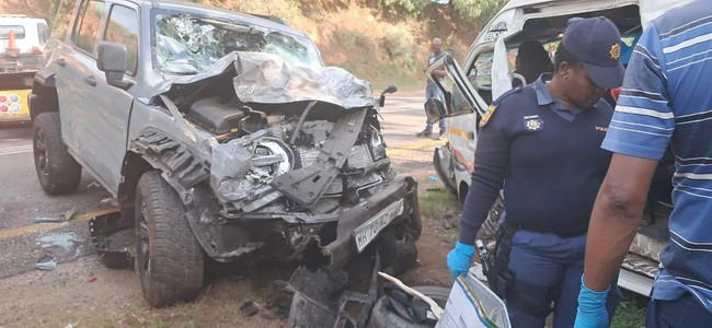 Six people killed in t-bone crash between GWM Tank and minibus taxi ...