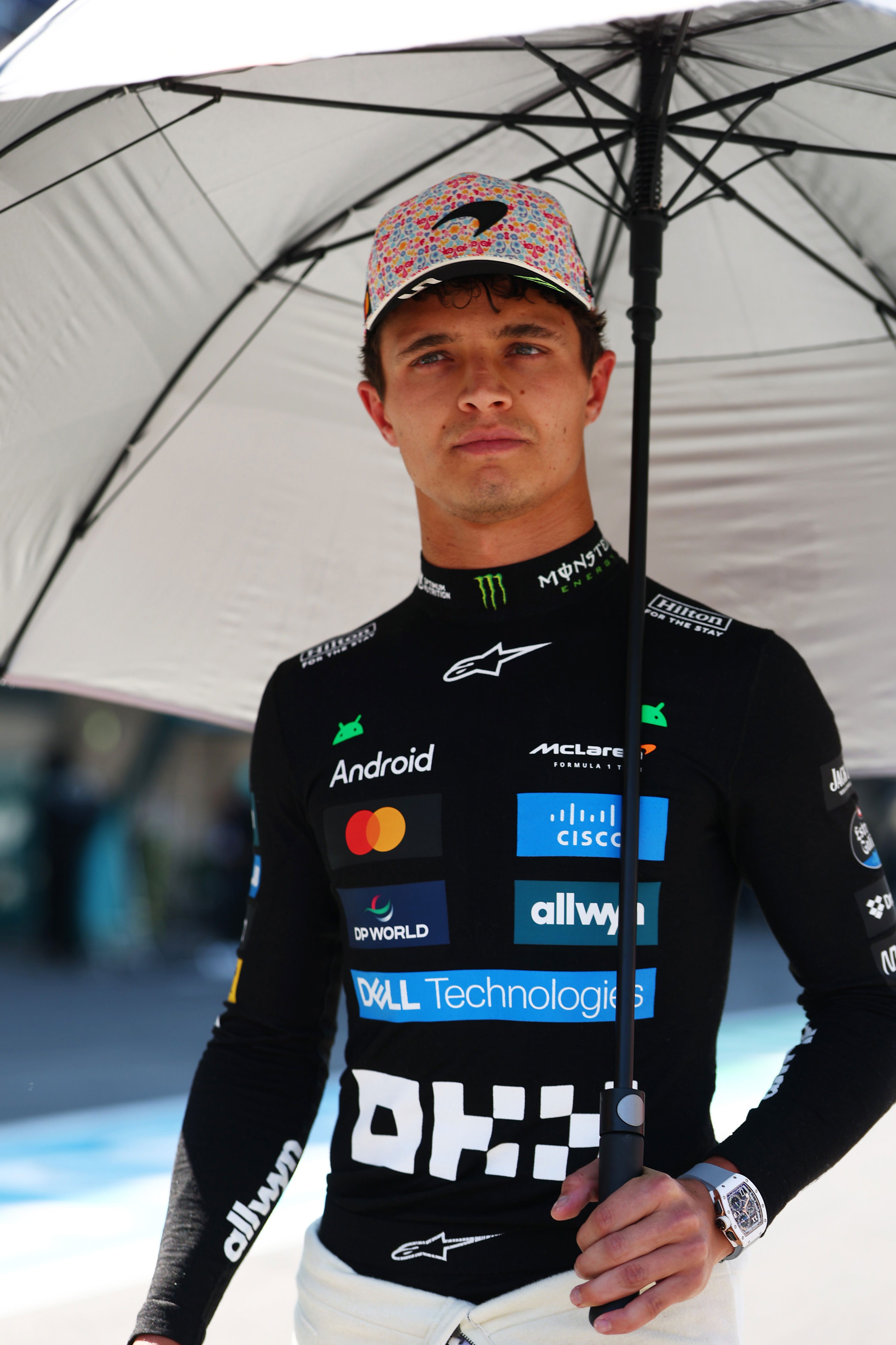 F1 Mexico GP live: Norris booed after taking title lead ahead of Piastri