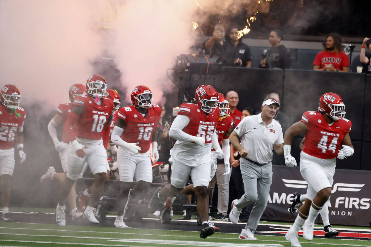 UNLV football gets favorable closing schedule to chase MW title game berth
