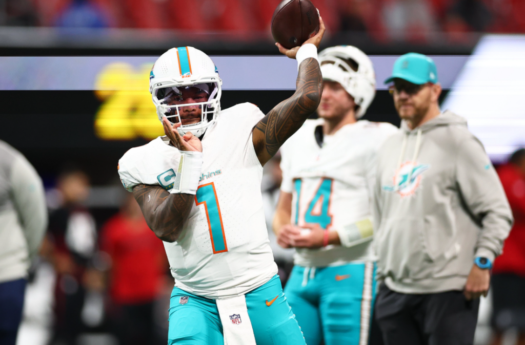 Tua Tagovailoa has best game of season despite waking up with swollen eye