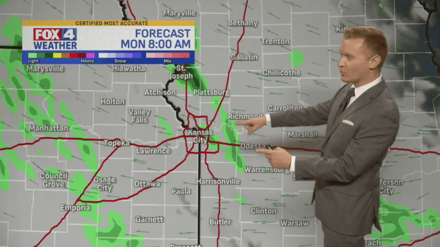 FOX4 Forecast: Stuck with cool drizzle