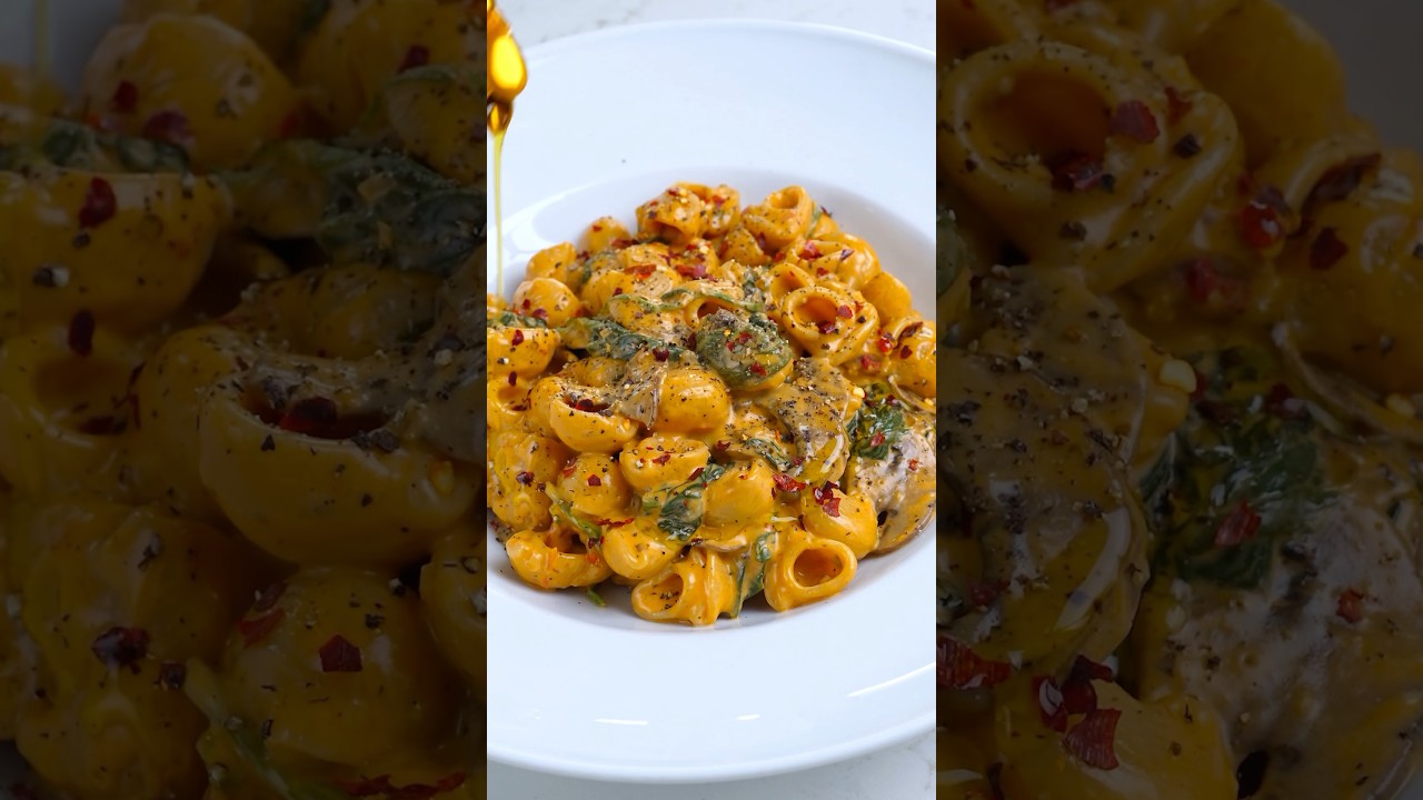 I found a mushroom that looks like a shell! 🍄