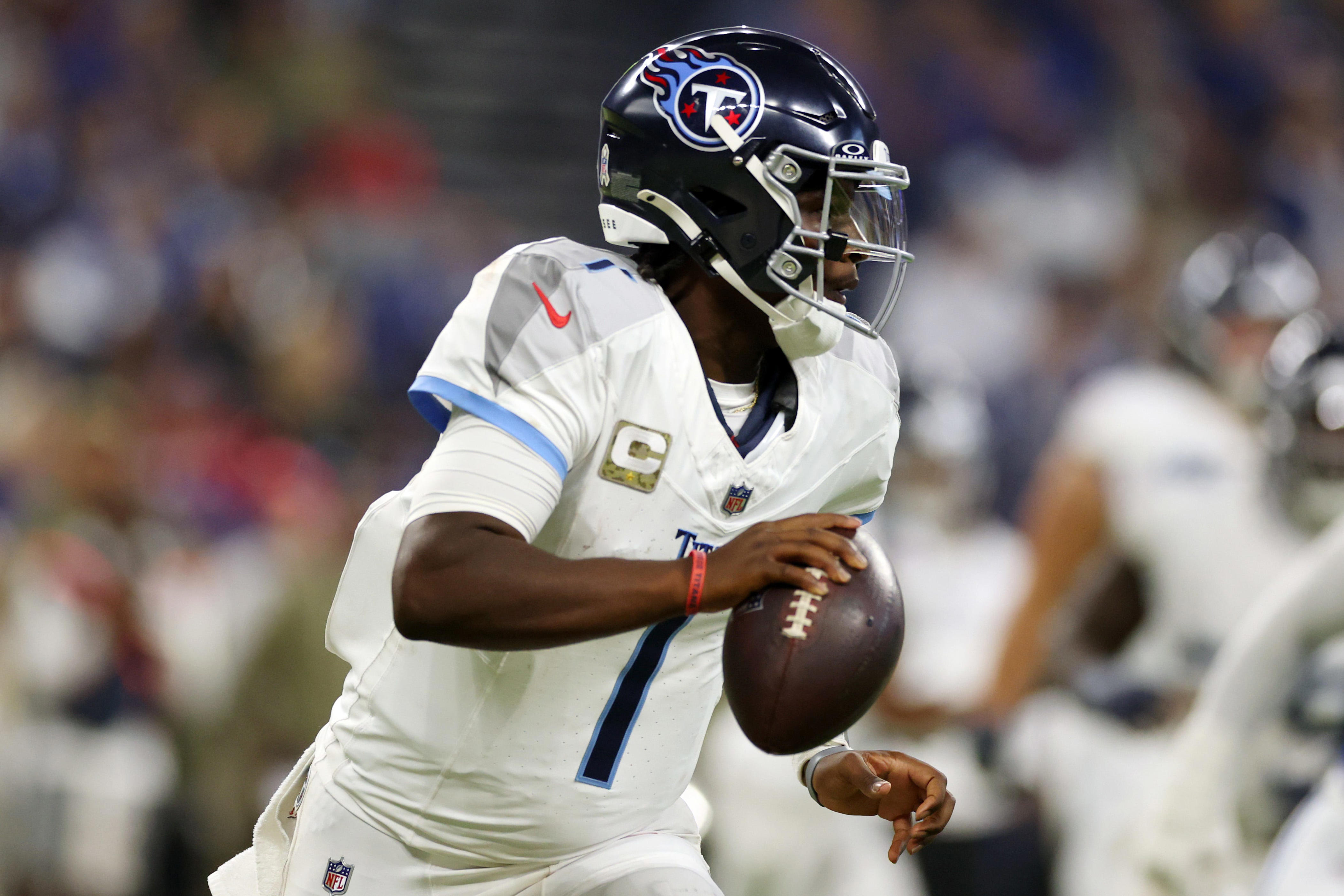 Cam Ward stats as Titans QB shows frustration amid another loss