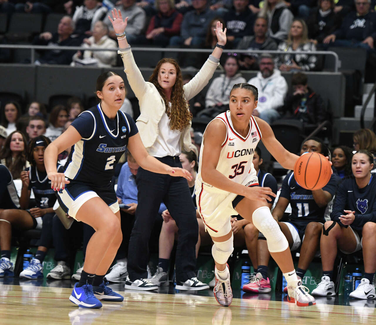 How UConn women's basketball is approaching final week of preseason ...