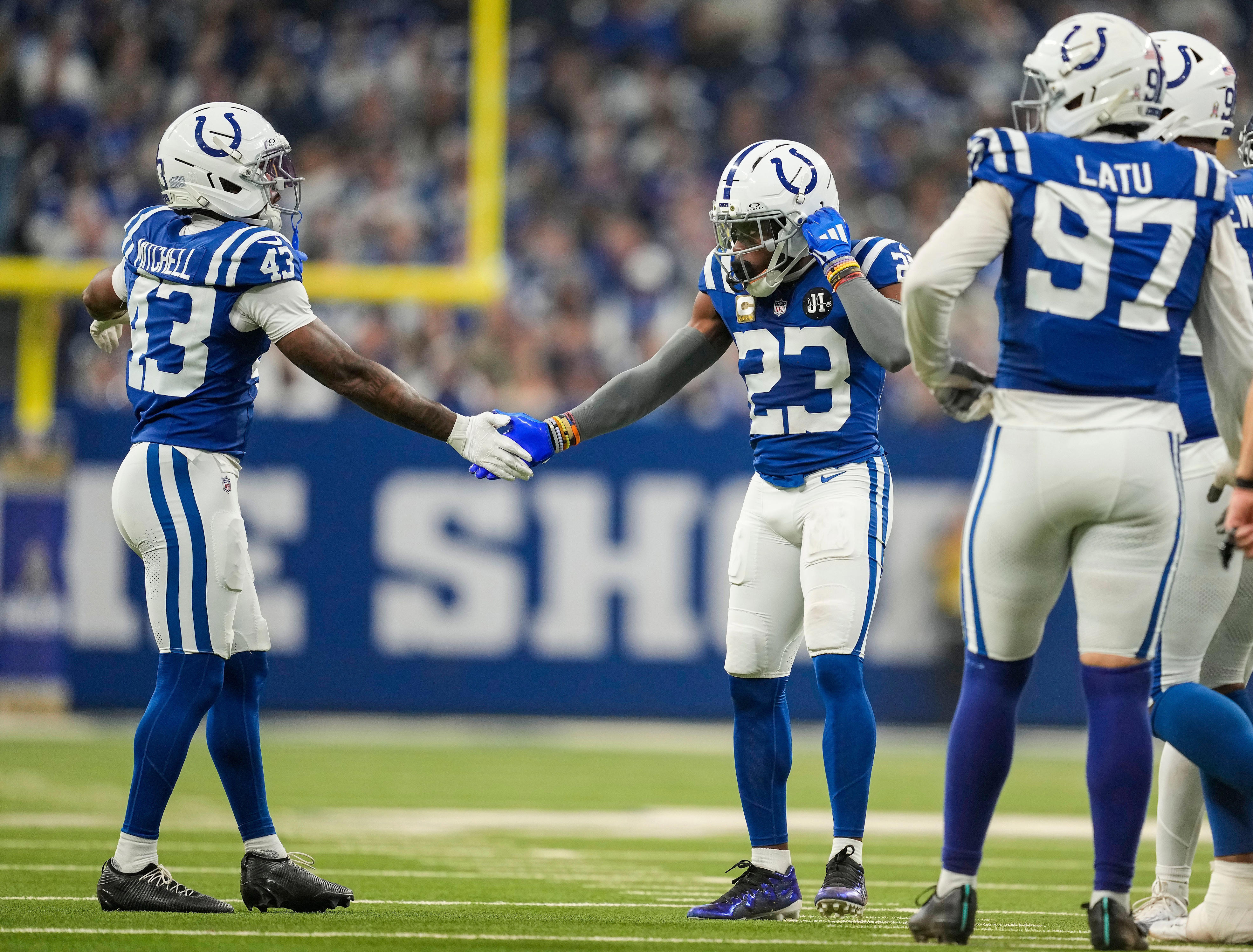Indianapolis Colts vs Pittsburgh Steelers TV announcers, coverage map ...