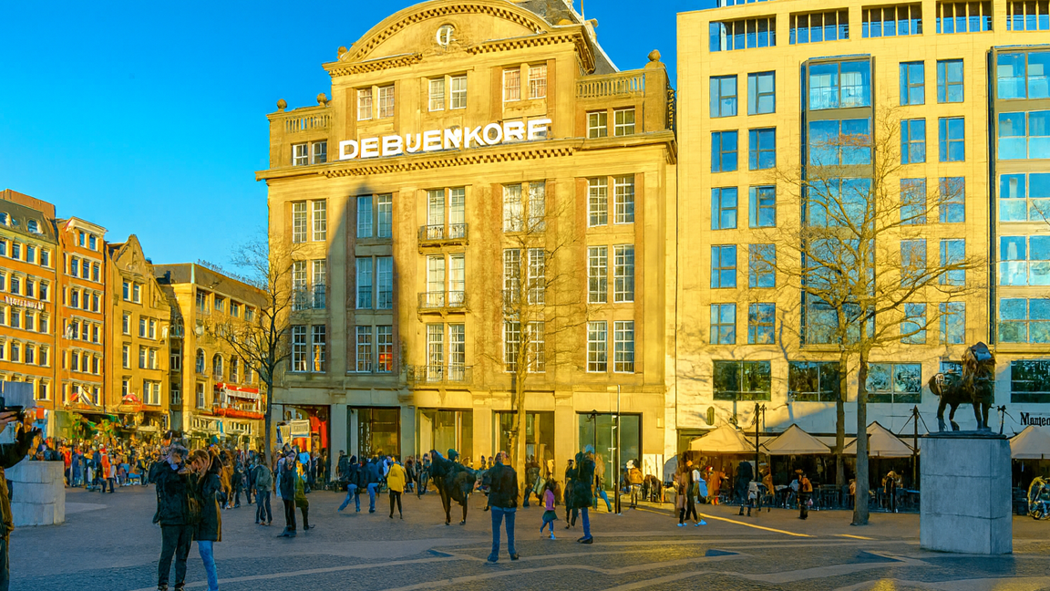 Dam Square – Amsterdam