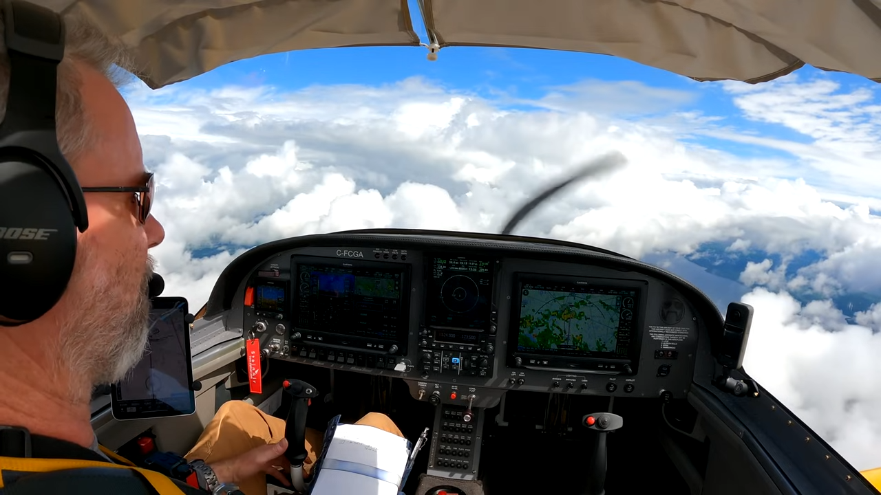 How I ended up calling ATC for help after forgetting something mid-flight