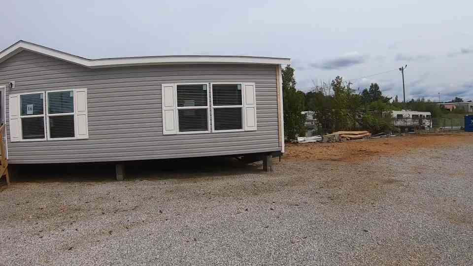 Touring The Razor A Budget Friendly Mobile Home by Southern Homes