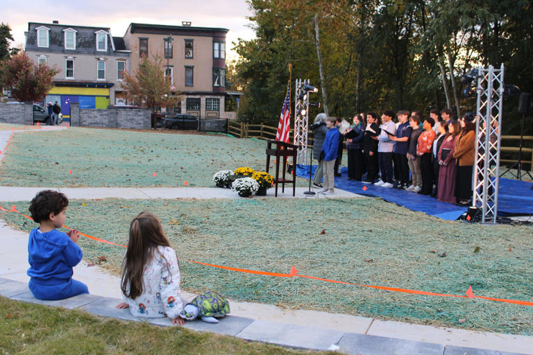 Chambersburg amphitheater opens with big expectations for downtown ...