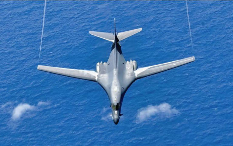 Venezuela chỉ trích Mỹ gây hấn khi điều tàu chiến diễn tập sát bên