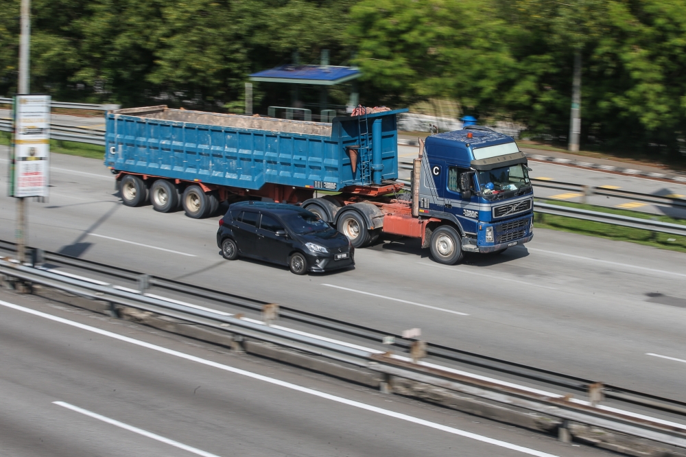 Human life over profit: Loke vows no compromise on overloaded lorries