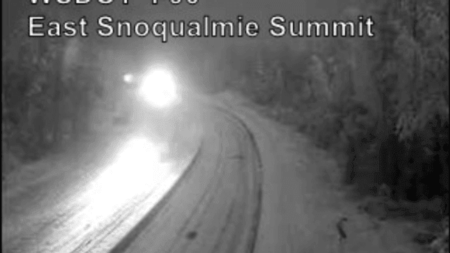 Snoqualmie Pass sees early snowfall after first fall storm hits high ...
