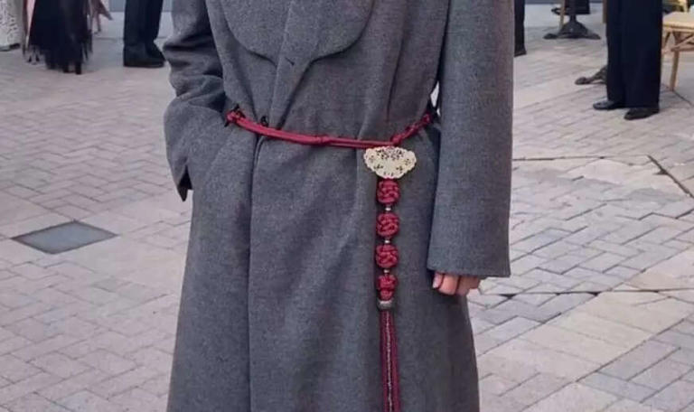 BTS' V channels modern Korean royalty in Hollywood