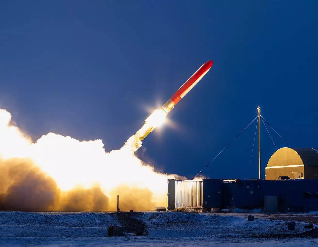 Burevestnik missile's unlimited range and flight time: Putin shows off ...