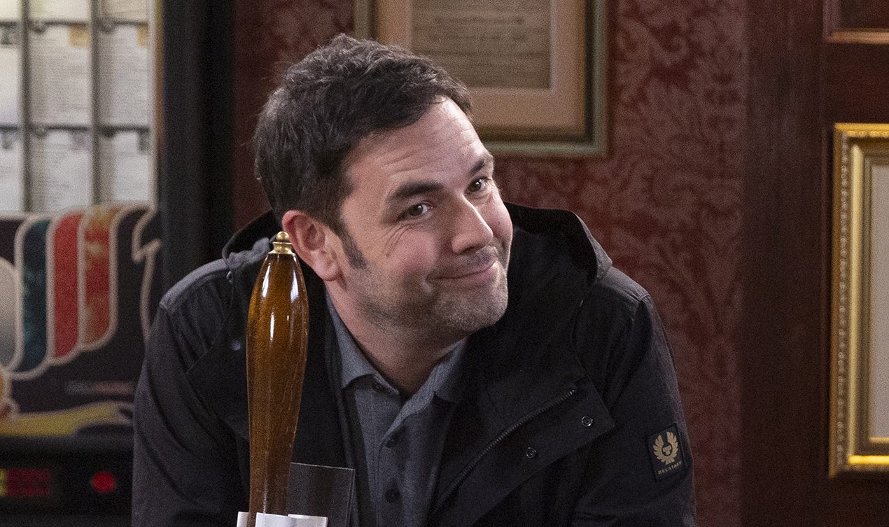Who plays Eva's boyfriend Ben in Coronation Street?