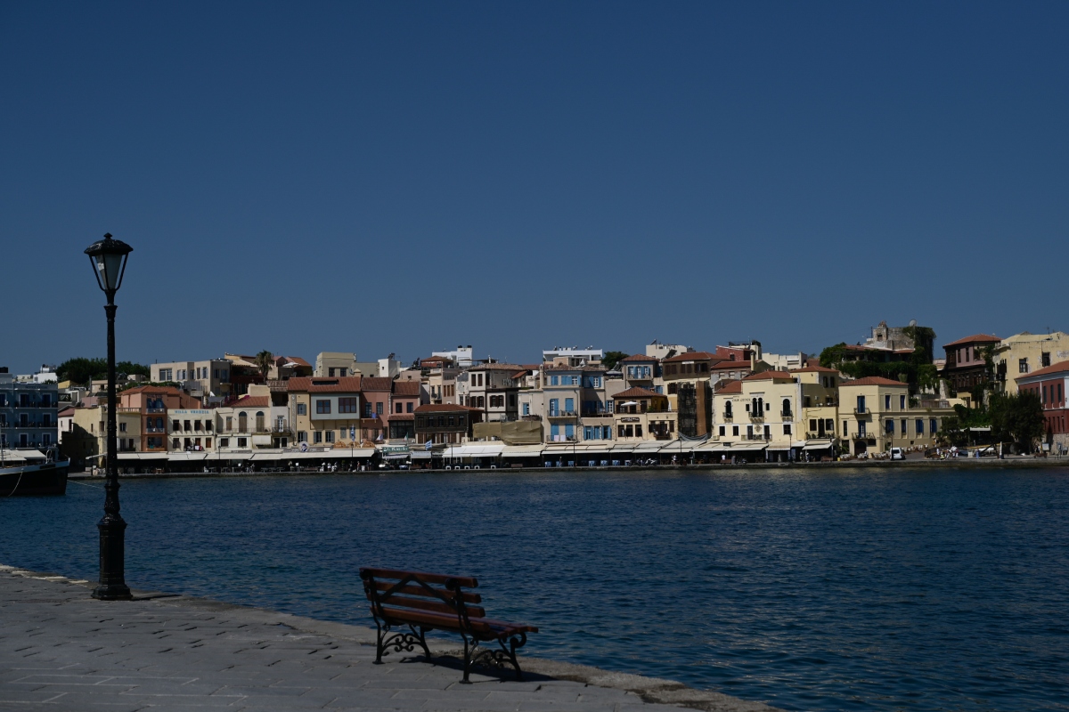 Χανιά: 36χρονος επιτέθηκε βίαια σε ηλικιωμένο οδηγό σε γκαράζ πλοίου ...