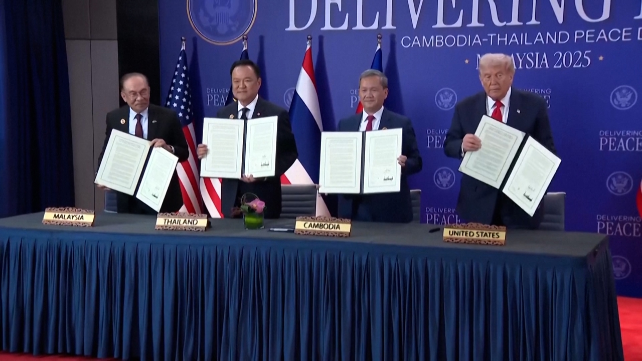 ASEAN Summit Sees Peace Deal, Membership Expansion and US-China Trade Talks