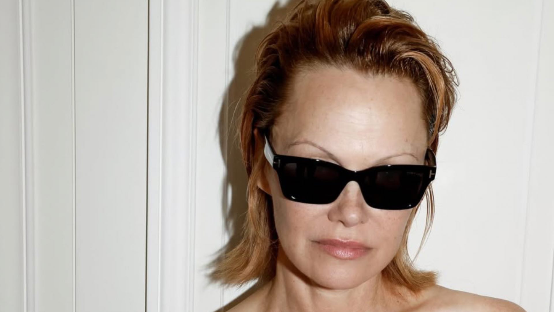 "She looks old": Pamela Anderson's makeup-free look is controversial