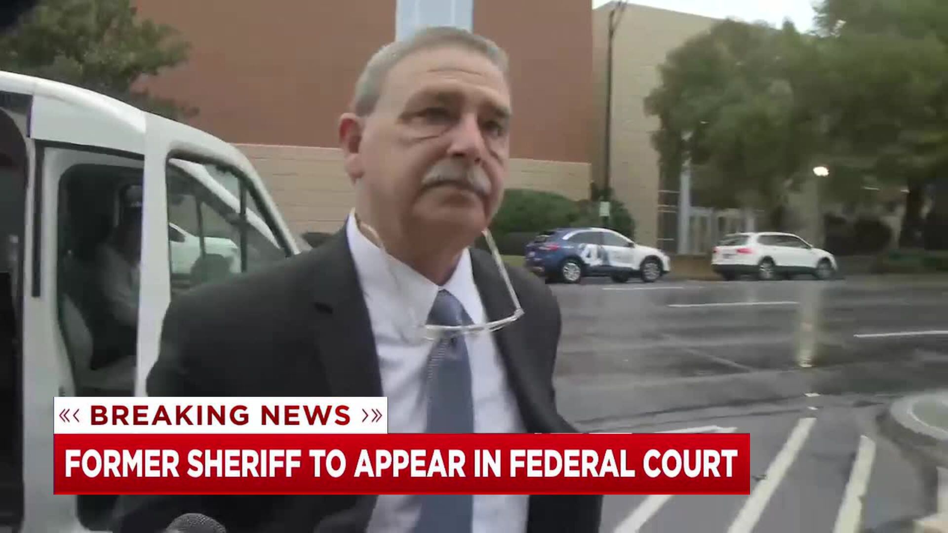 Former Sheriff Chuck Wright given bond during arraignment
