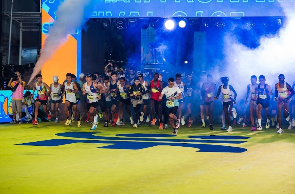 Diikuti Hampir 30 Ribu Pelari dari 48 Negara, Jakarta Running Festival ...