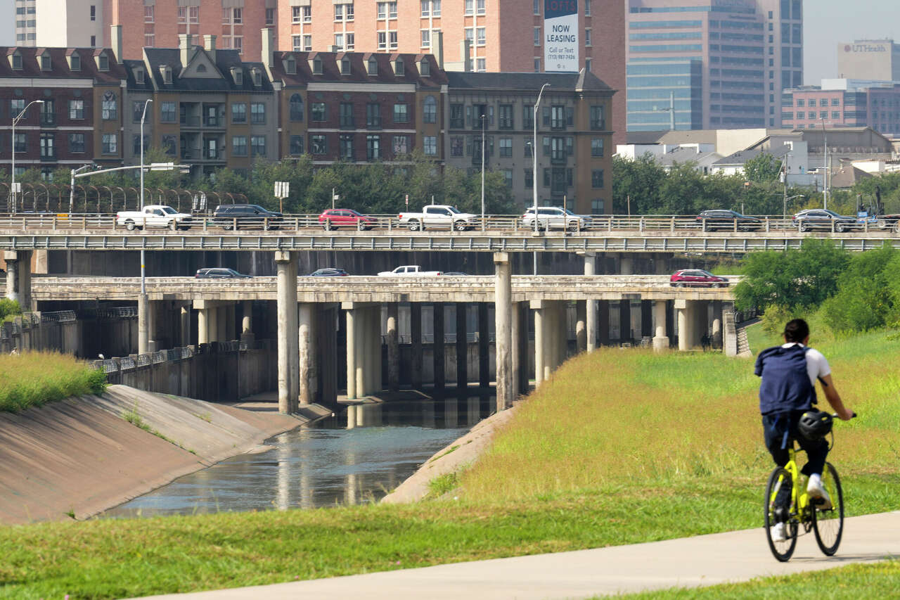Houston positioned to add 30,900 jobs in 2026, Greater Houston ...