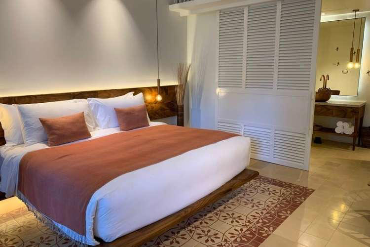 Hotel Elegance at Home: How to Craft Your Own Luxury Escape
