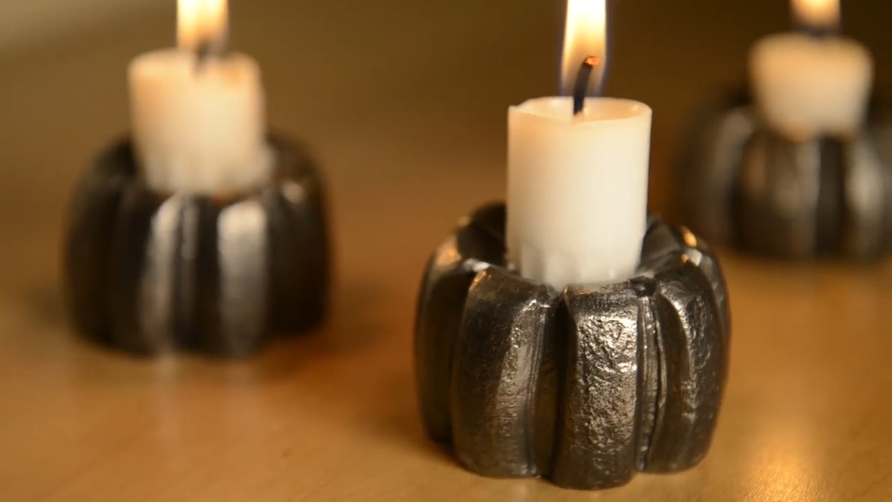 Forging a Halloween pumpkin candle holder from raw steel