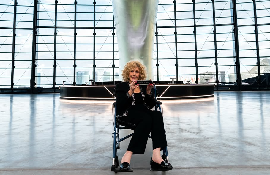 Who was Al Davis wife? All about Carol Davis as widow of Raider’s owner ...