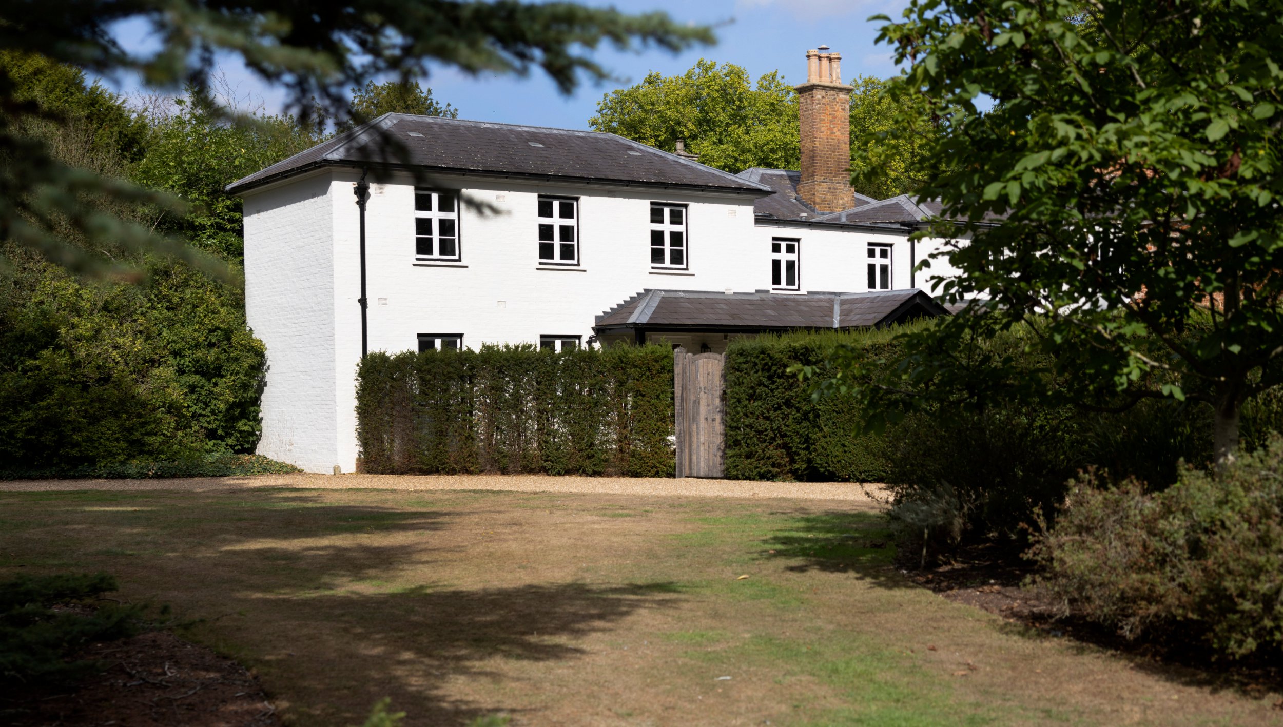 Prince Andrew eyes Frogmore Cottage as new residence