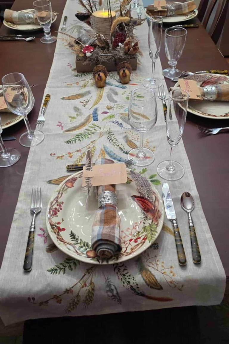 40 Gorgeous Thanksgiving Table Decor Ideas for Every Style