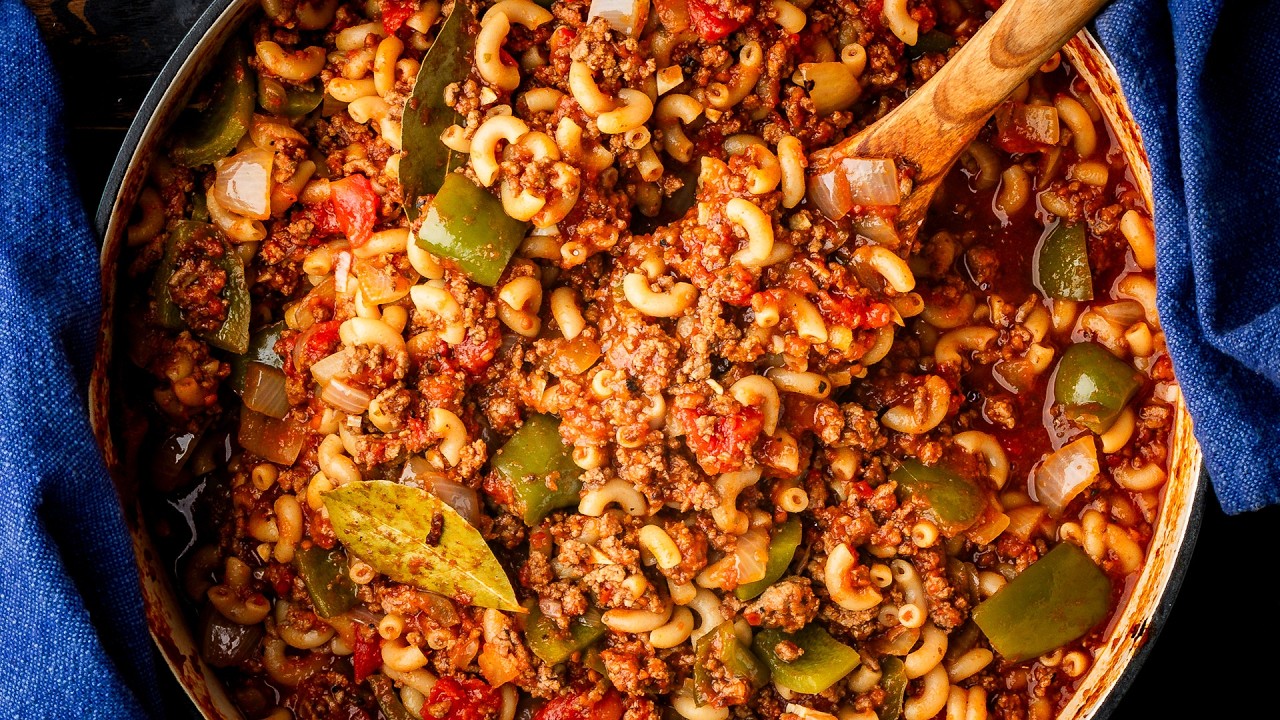 Cheap and Easy American Goulash Recipe for Families
