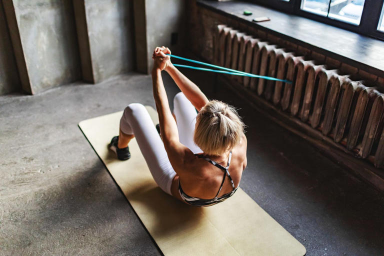 7 Resistance Band Back Exercises That Actually Work, According to ...