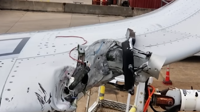 Watch How Pilots Fought to Save Flight 300 From Disaster in Seconds