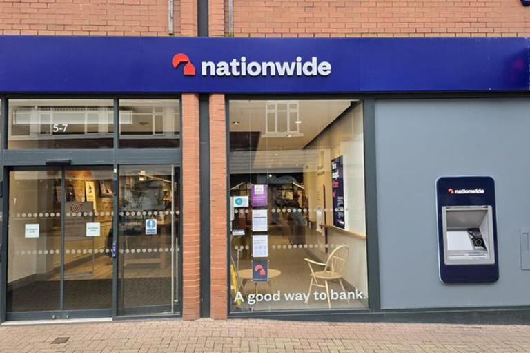 Nationwide paying £175 bonus to customers in December