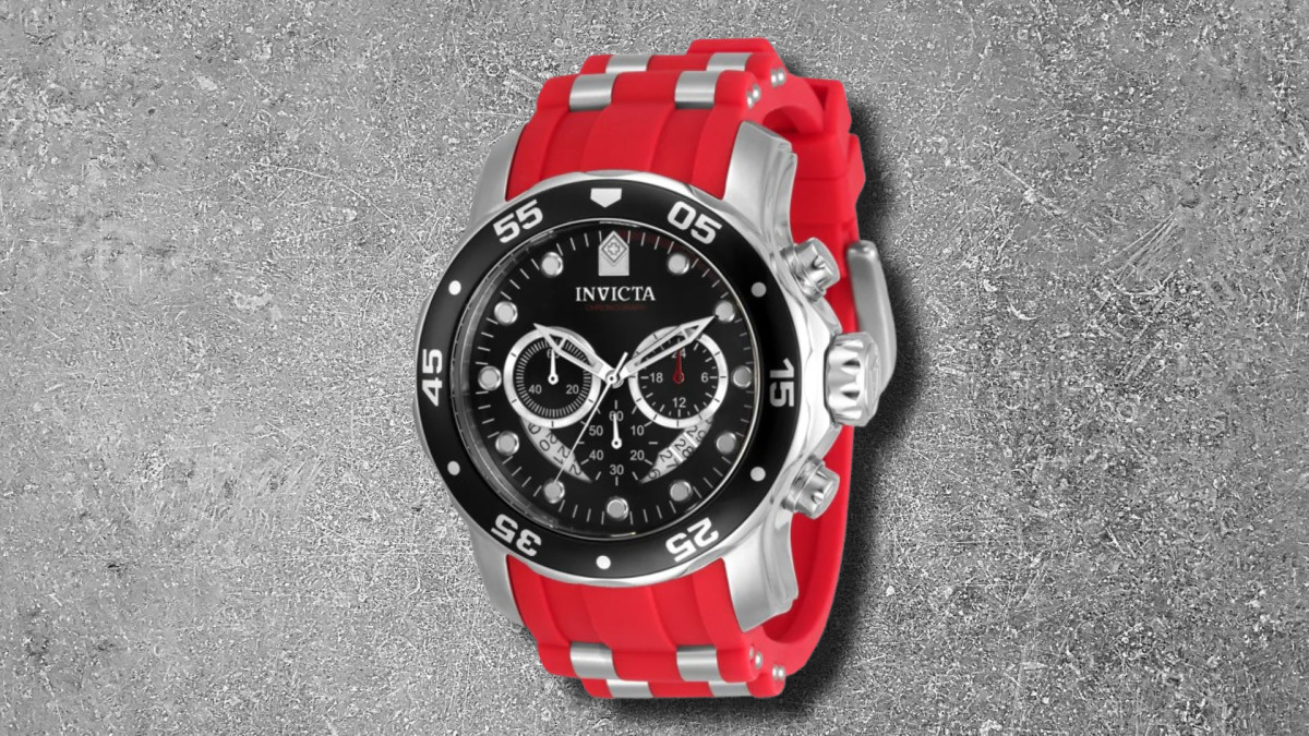 This $795 Invicta Watch Is Just $100 Right Now