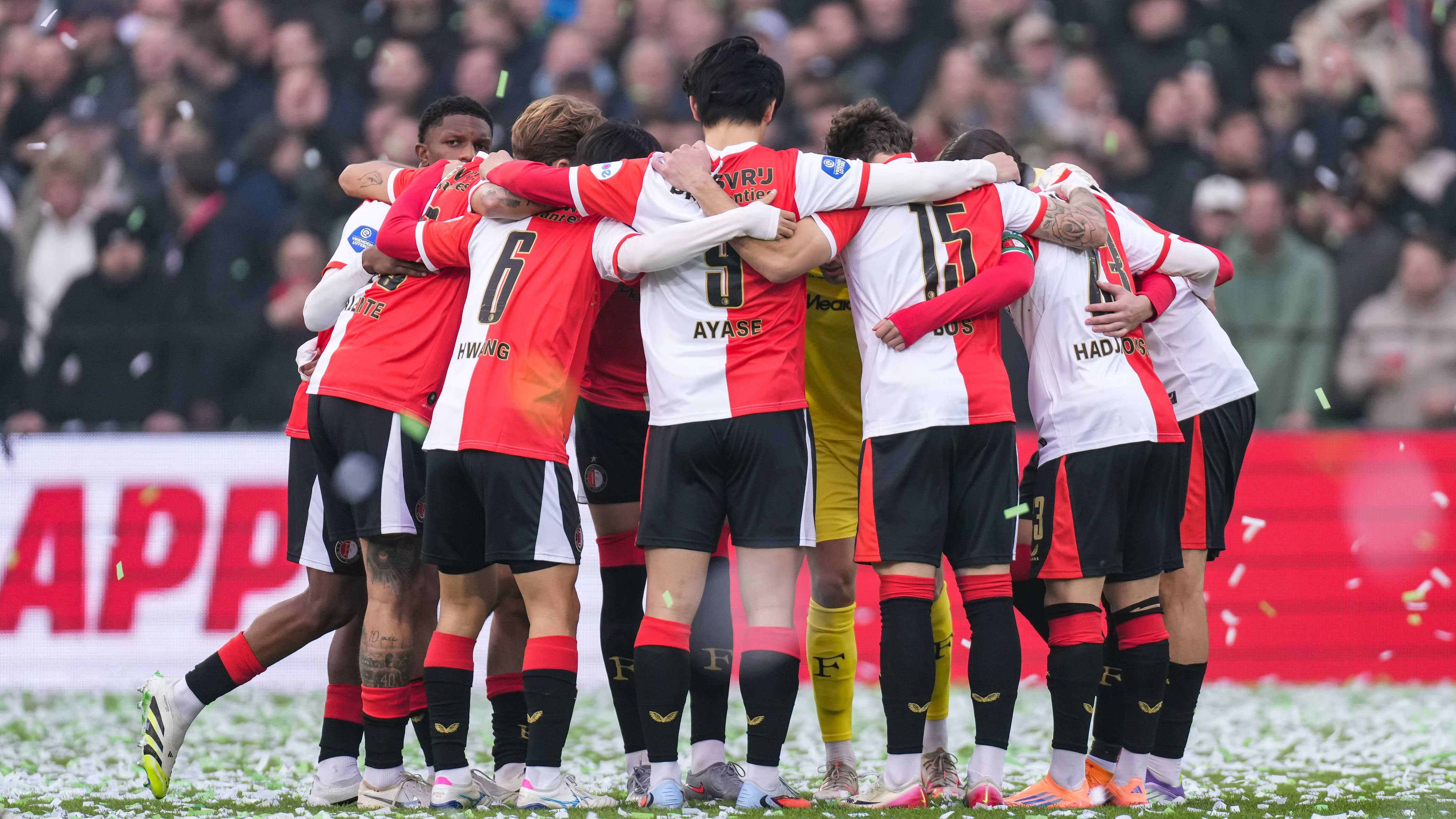 'Ik denk dat ik trainer van Feyenoord kan zijn. Maar het is nu niet aan ...