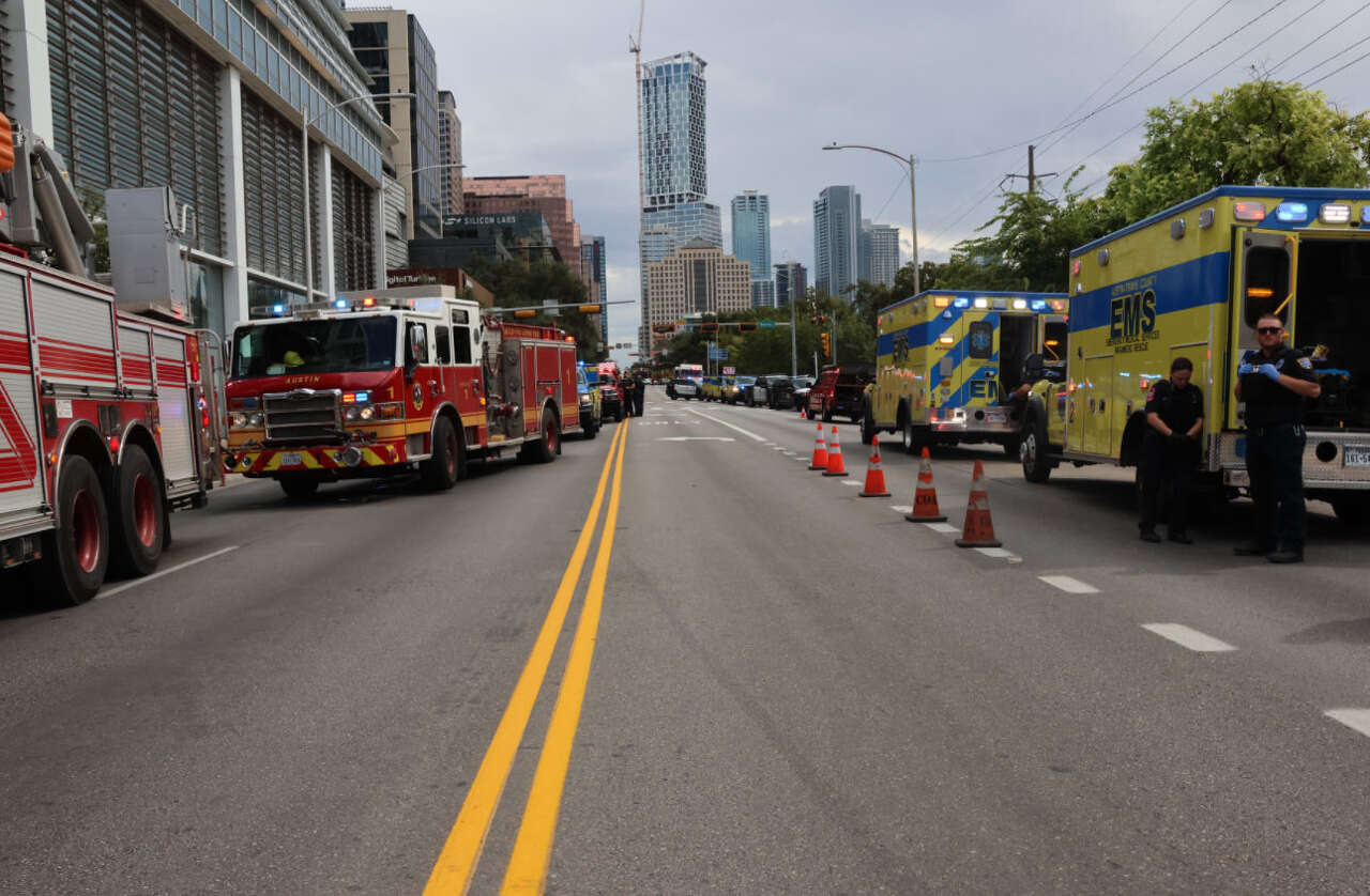 Texas library shooting suspect ID'd after 2 confirmed injured