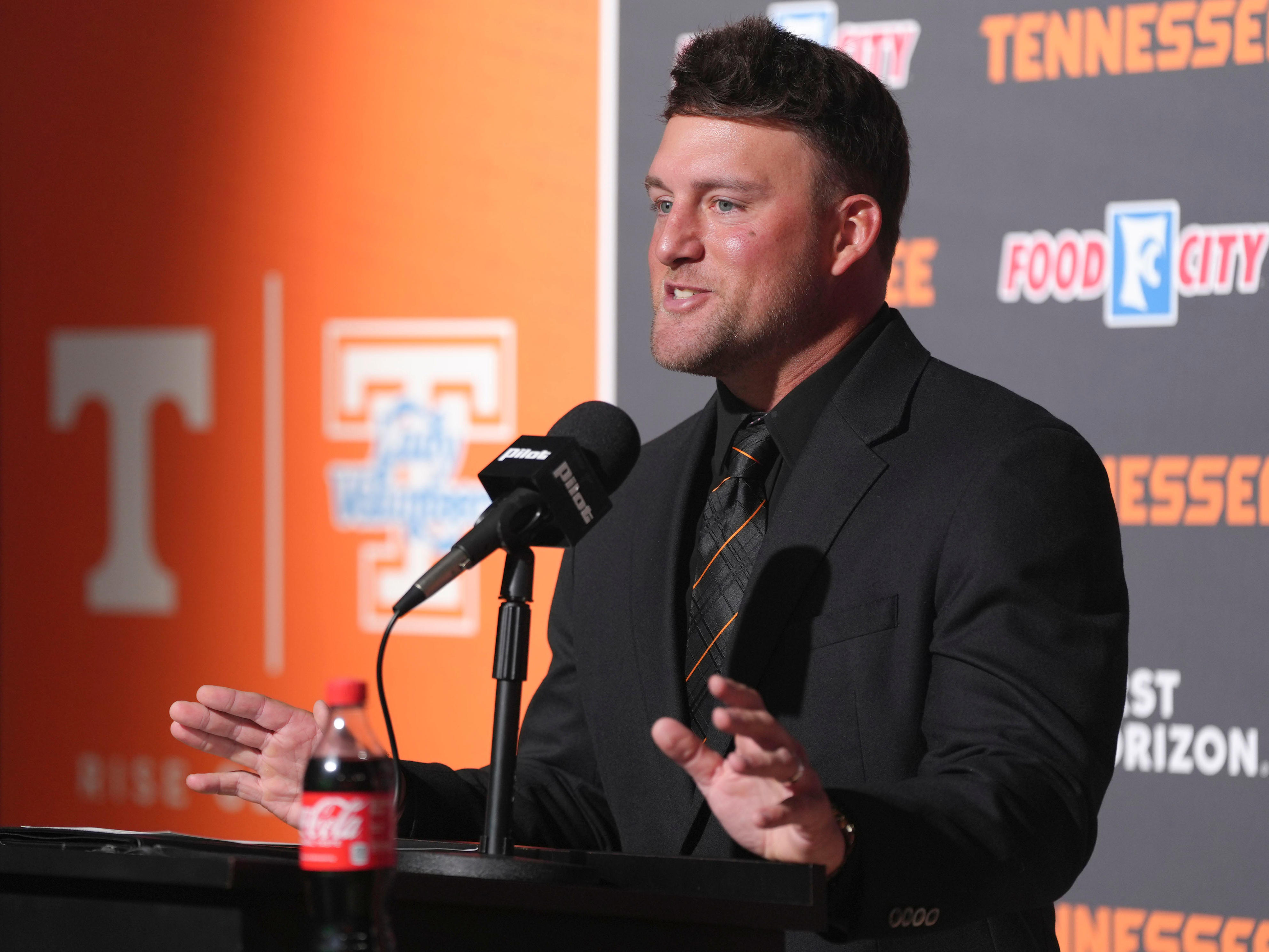 Why Tennessee baseball coach Josh Elander has Pat Summitt quote hanging ...