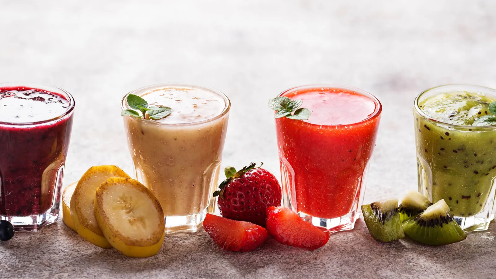 15 best smoothies for a healthy breakfast